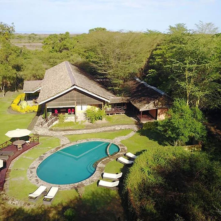 Home || Venny Travels